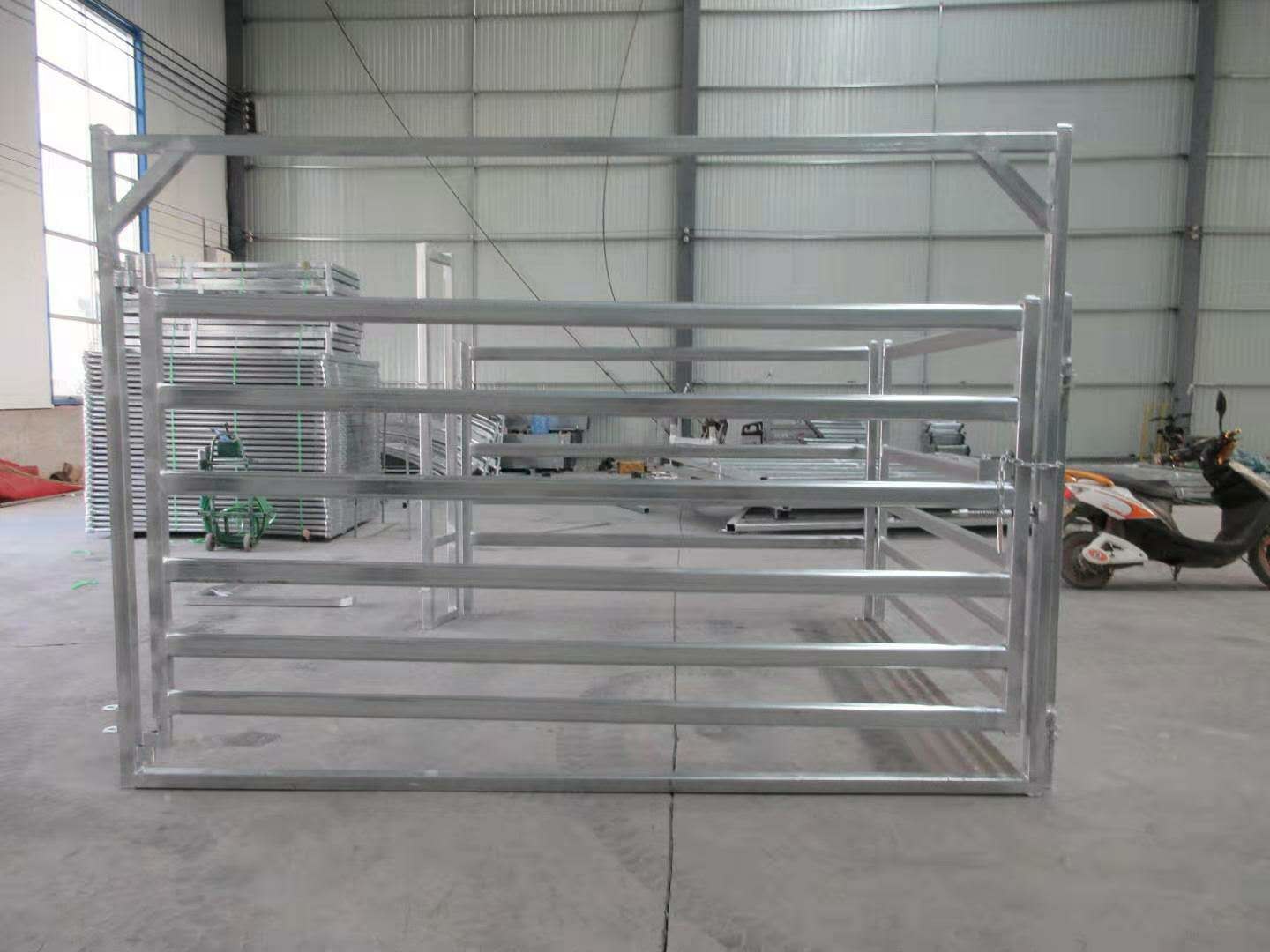 5-Schienen galvanisiertes Stahlzaun für Rinder und Pferde